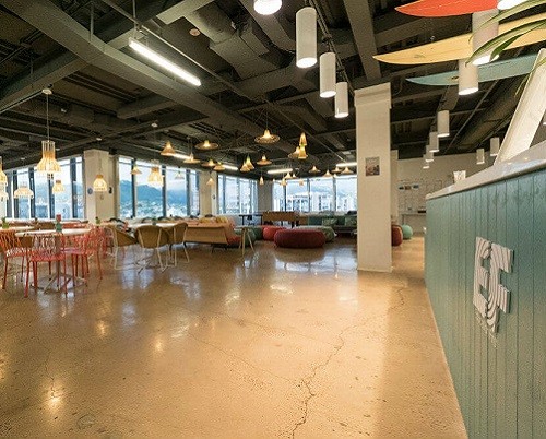 Učenje engleskog jezika Education First Honolulu | A La Carte Travel